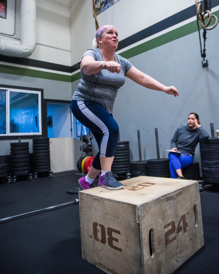 Modified Support Your Box WOD#3: Chipper: Single Arm Dumbbell Deadlifts ...