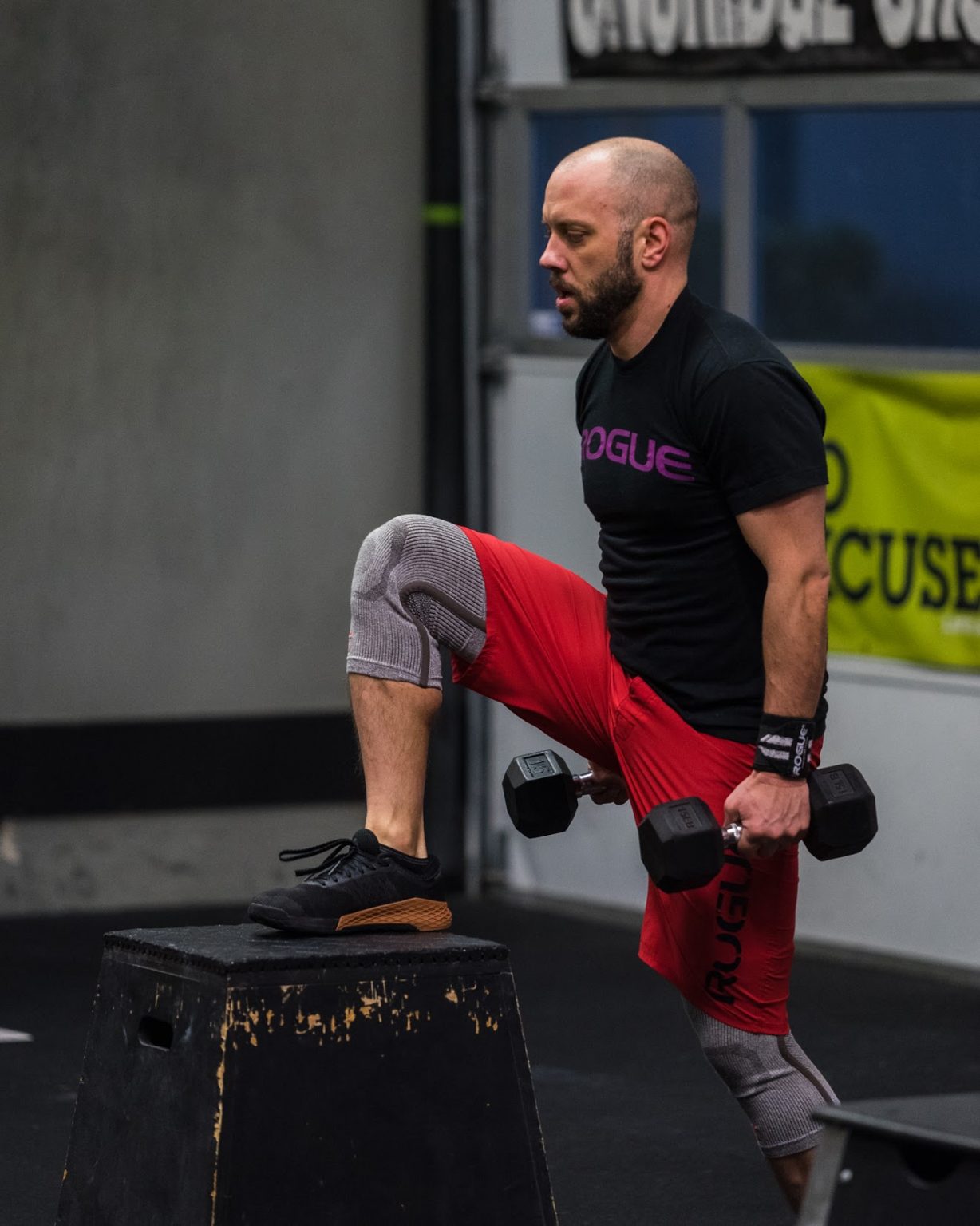 5 RFT: Double Unders, Walking Lunges and Weighted Box Step-ups ...