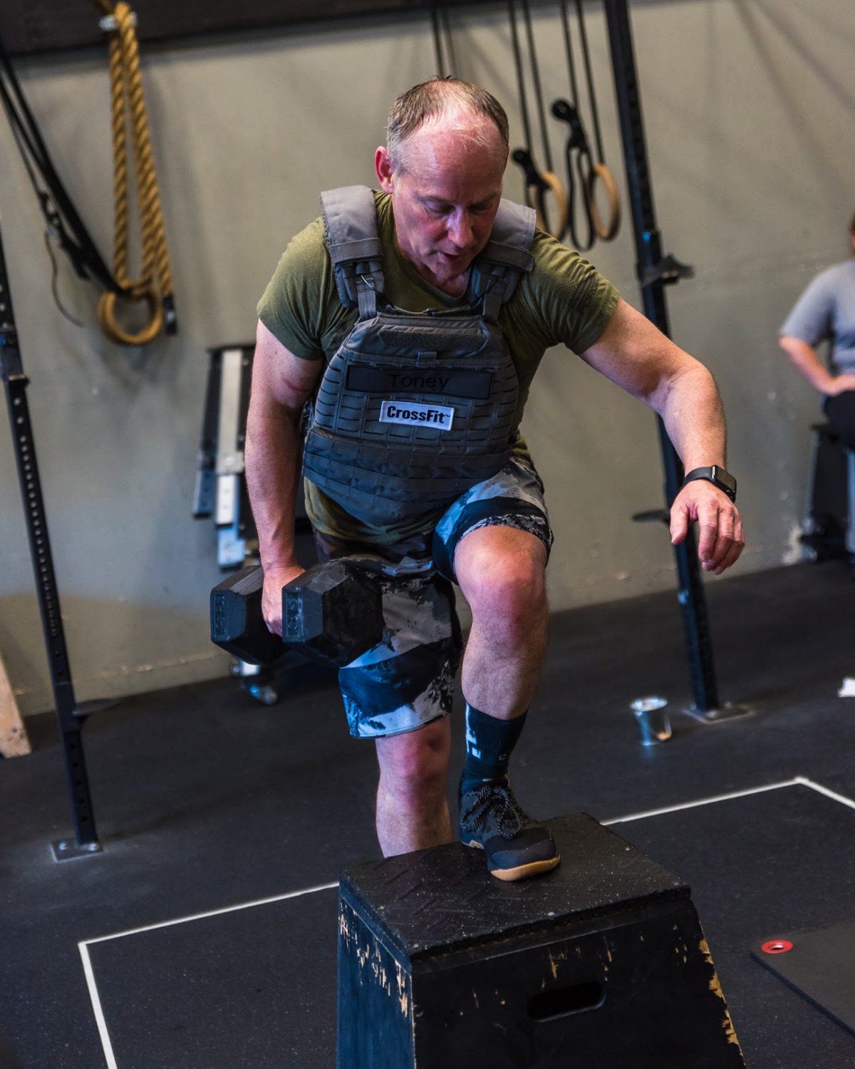 Front Squat 3×3 at 75% 1RM & 5 RFT: Rows, Toes-to-bars and Dumbbell Box ...