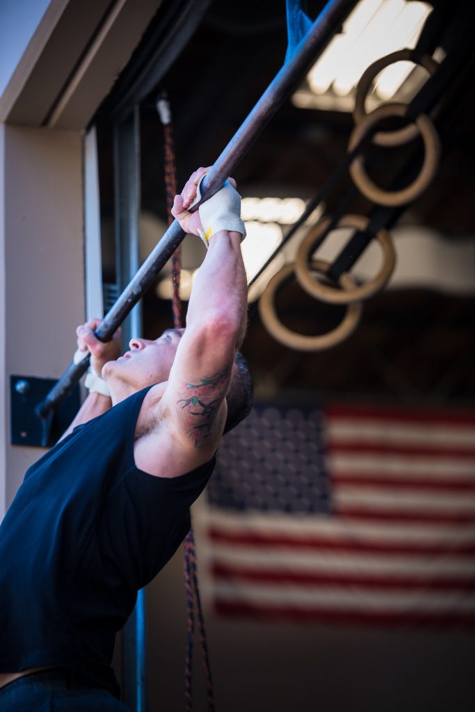 Alt EMOM 10 mins: Strict Pull-ups and Muscle-ups & E2MOM for 16 mins ...