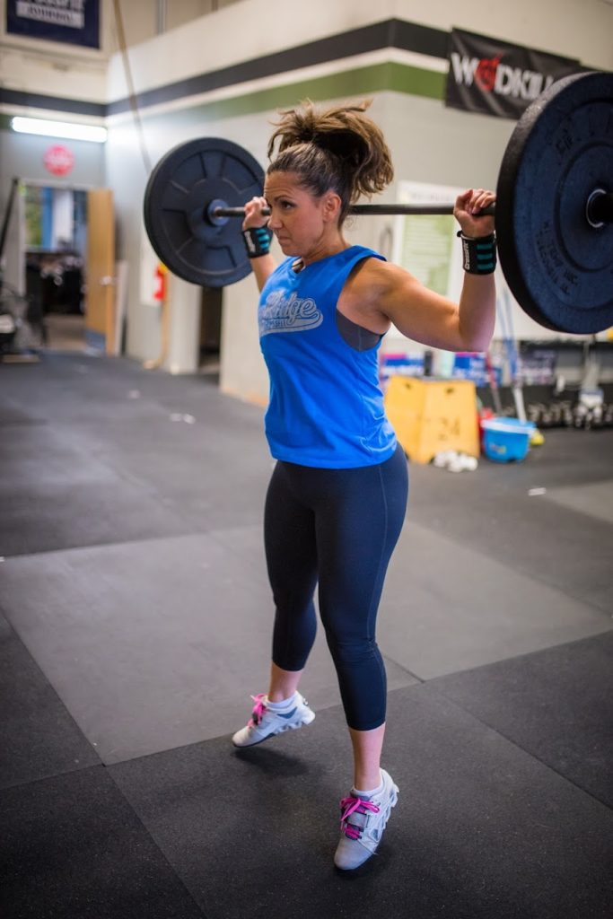 Snatch Balance 2-2-2-2-2 & 3 RFT: Rows, Toes-to-bars and Overhead ...