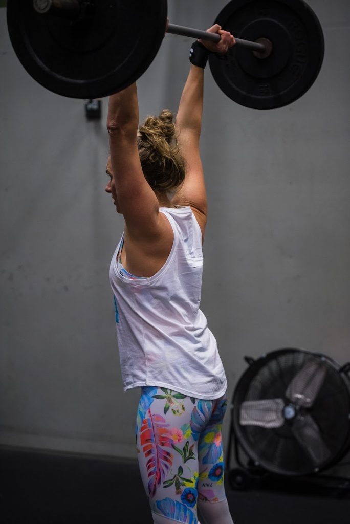 Shoulder Press 3-2-1-1-1 & AMRAP 12 mins: Pull-ups, Push Press, and Air ...