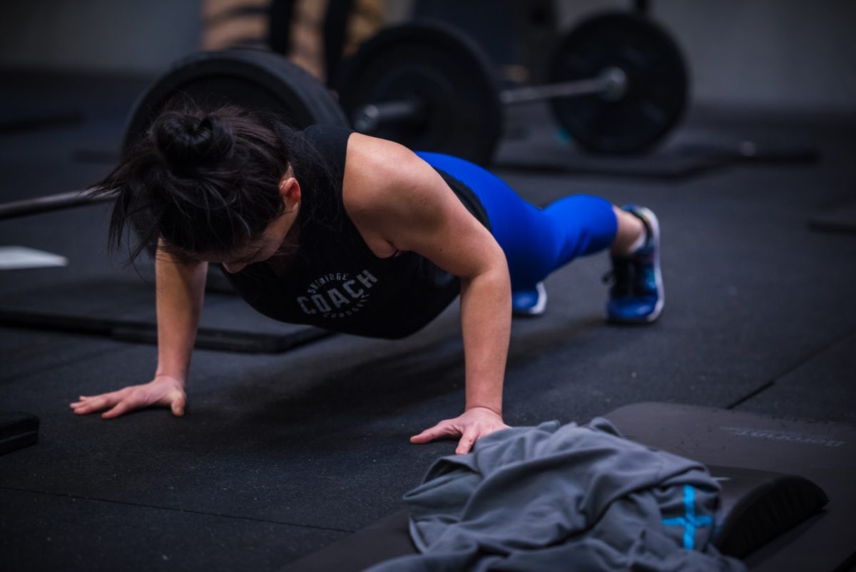 Lifting: Bench Press and Barbell Curls & 8 RFT: Sumo Deadlift High ...